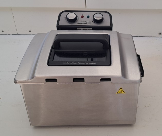 Kjele med rister for å koke rådyrgevir og skaller. | Fangstbutikken.no